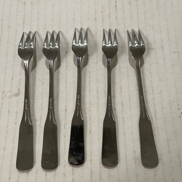 Oneida | Dining | Vintage Oneida Cocktail Forks | Poshmark
